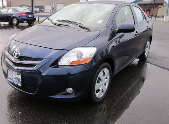 Vendo toyota yaris 07 y mazda3 2007 en Puerto Cortés - Autos | 4795